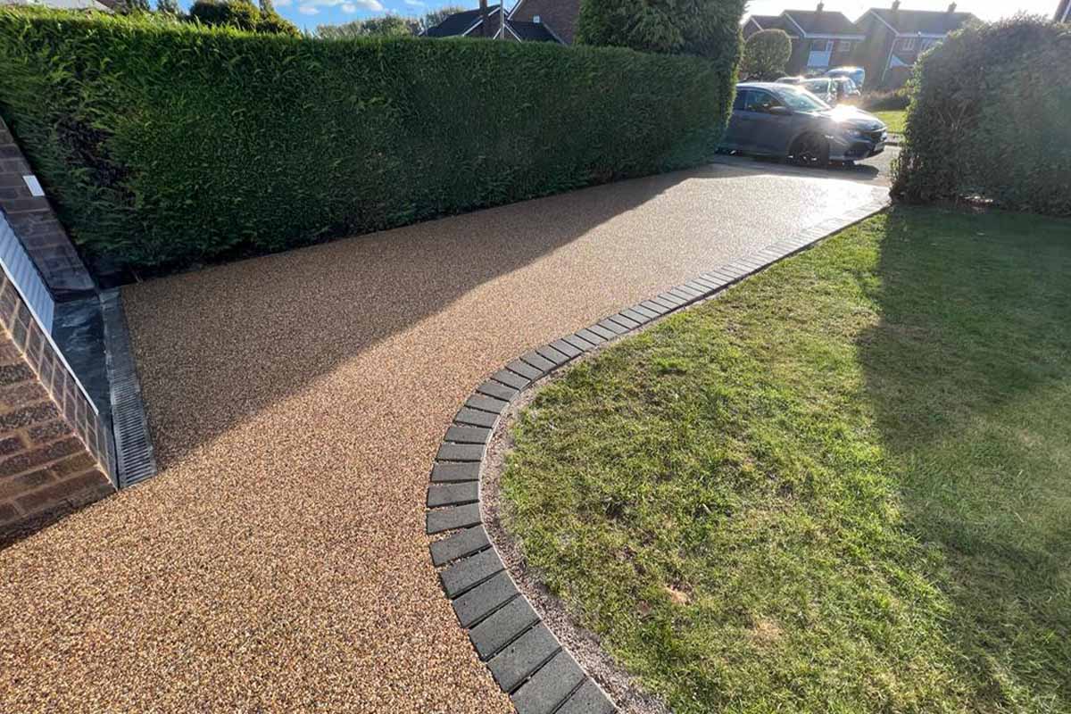 Resin Driveways Dublin - Resin Bound and Bonded Installers | Free Estimates